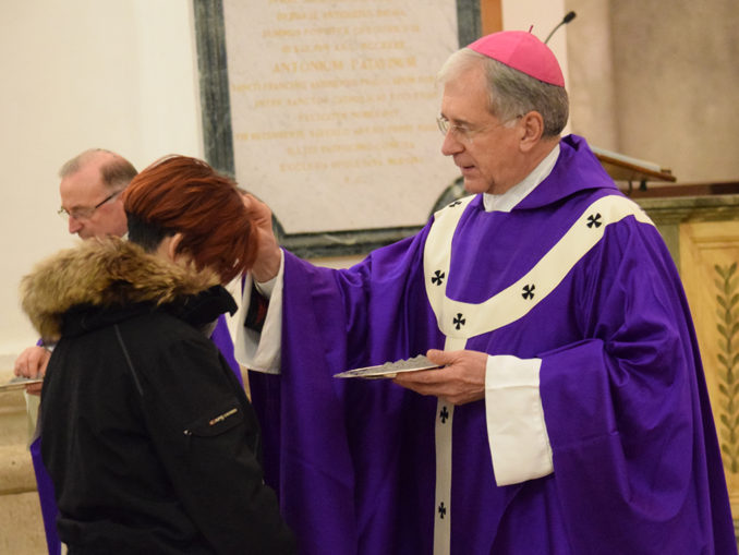 Premiato, da Sgarbi, il professore di Spoleto, Alberto D'Attanasio ...